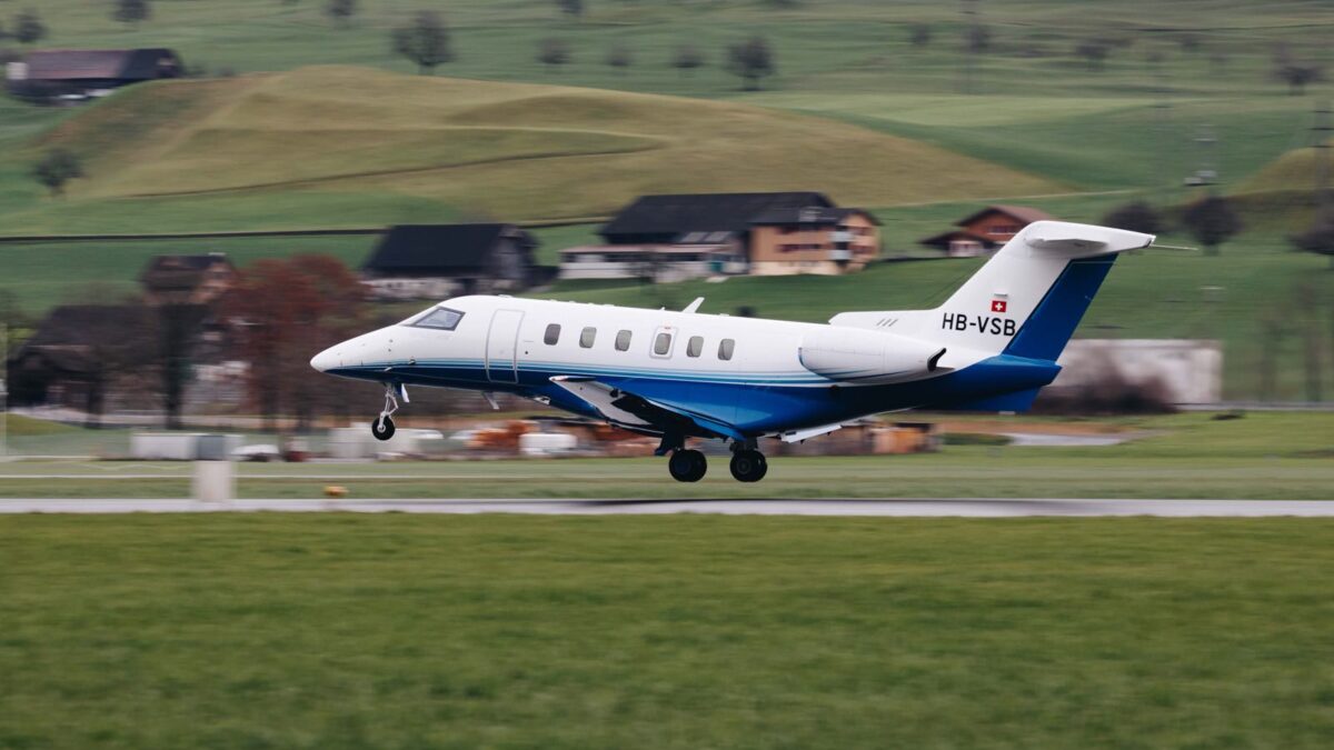 Pilatus PC-24 Earns EASA and FAA Certification | PlaneSense