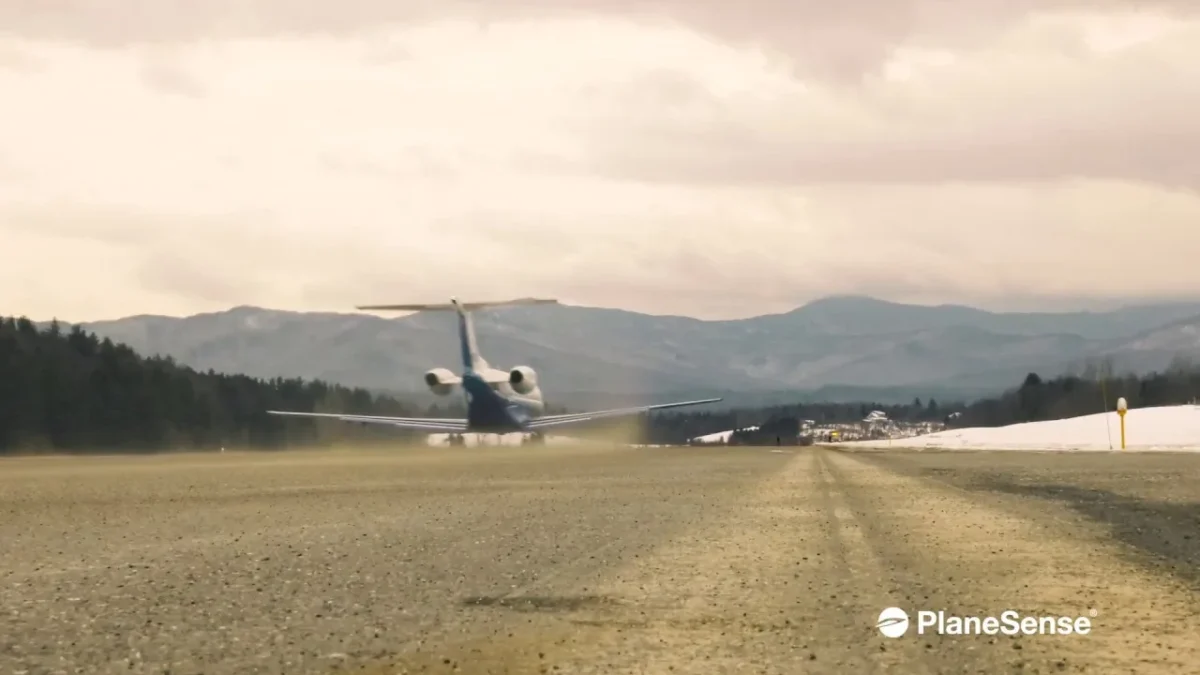 PlaneSense « Portsmouth, NH « PlaneSense PC24 Takeoff Stowe Vermont MVL 2